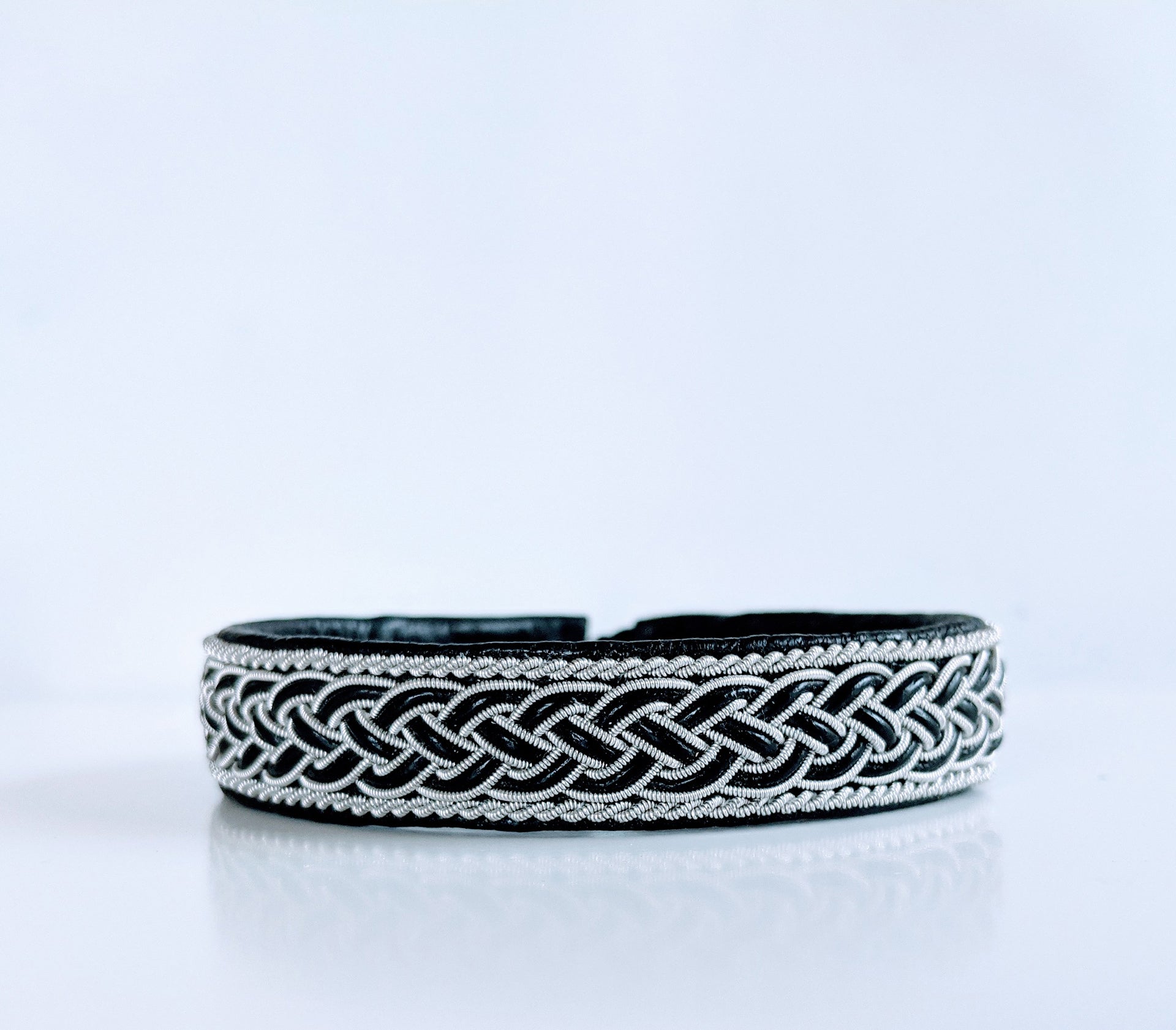Njalla – Gronstedt Design